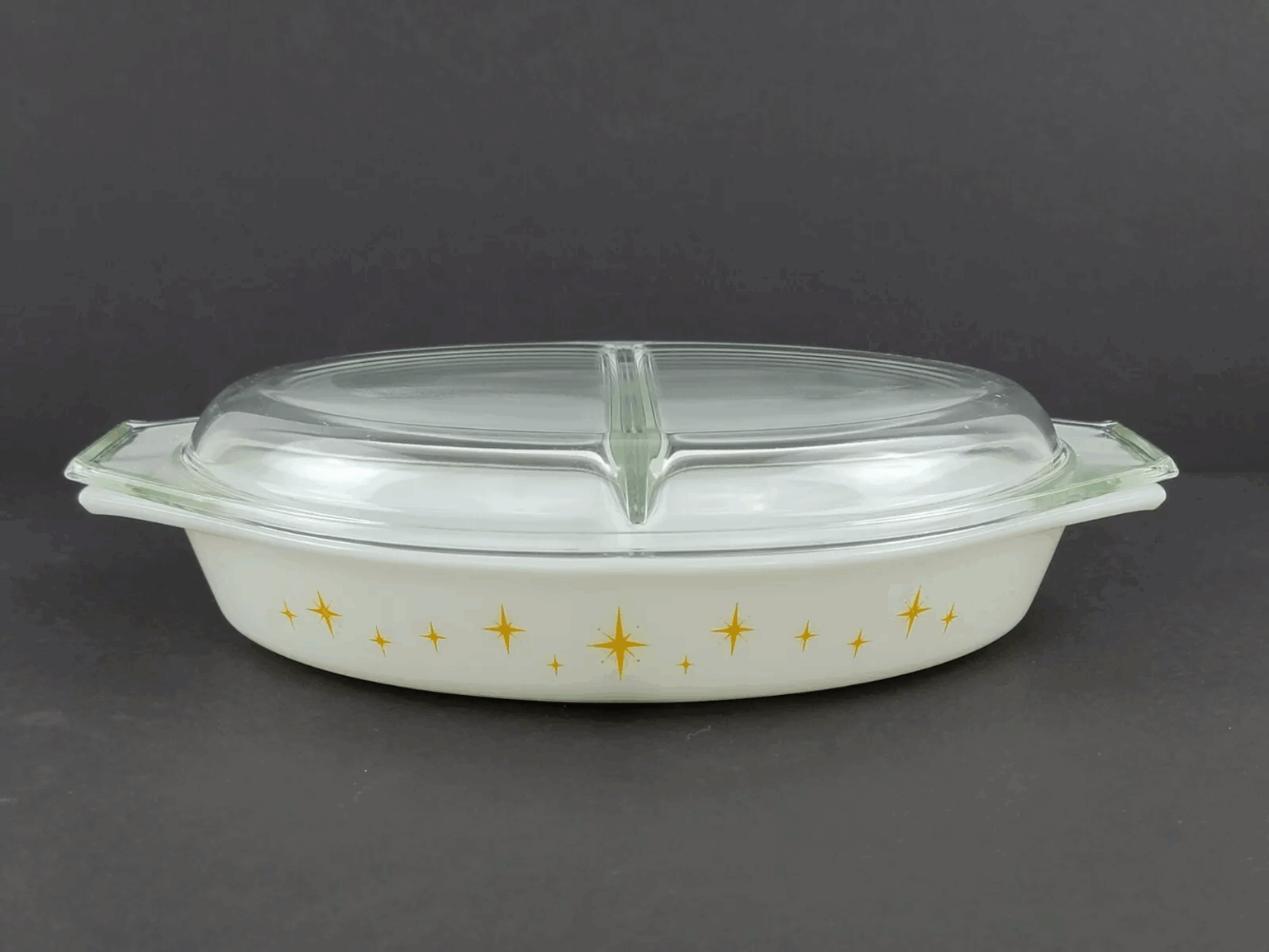 11 Vintage Pyrex Pieces You Didn’t Know Were Worth Big Money