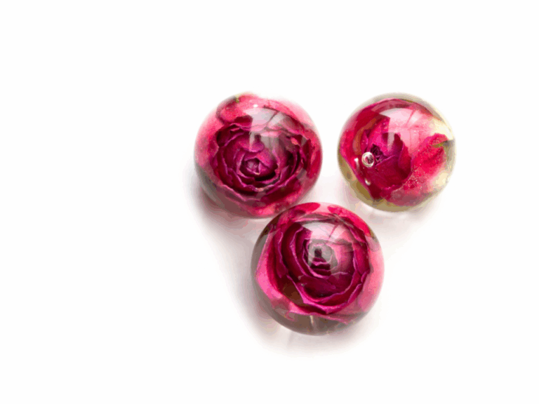 13 Ways to Preserve Roses You'll Keep Forever