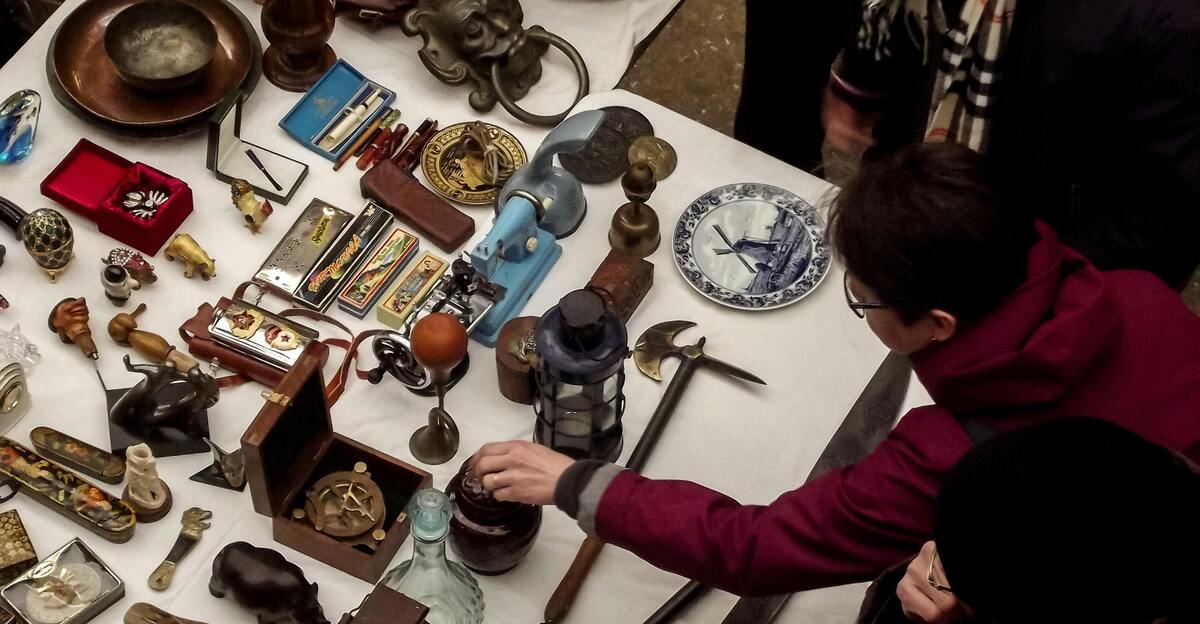 11 Essential Tips for Starting Your Antique Collection on a Budget