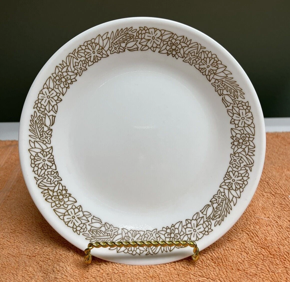 11 Vintage Corelle Patterns That Are Making a Comeback