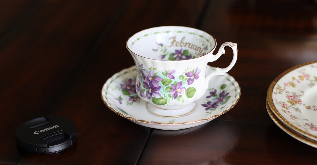 14 Royal Albert Tea Set Variations That Rarely Appear on the Market