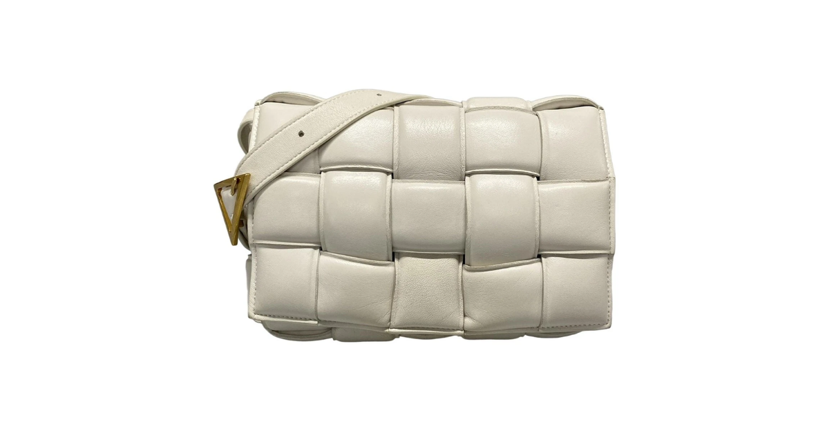 15 Handbags That Became Pop Culture Icons