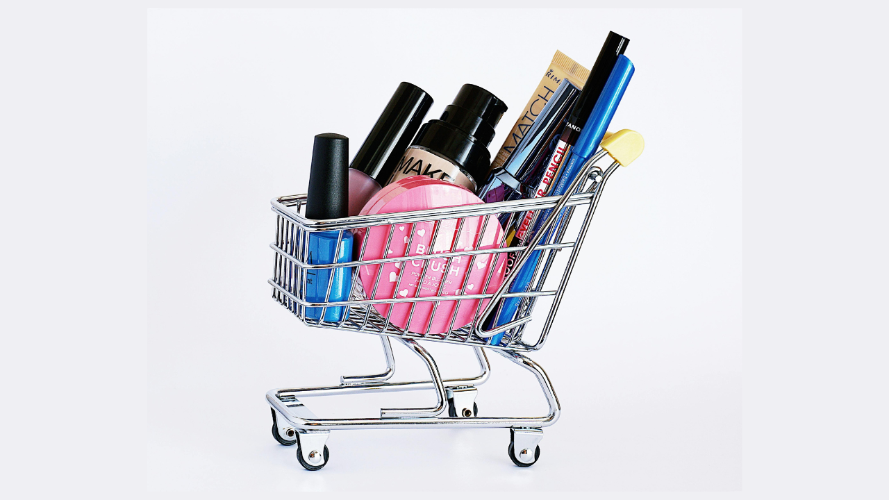 14 Cute Mini Beauty Products That Make Perfect Little Gifts