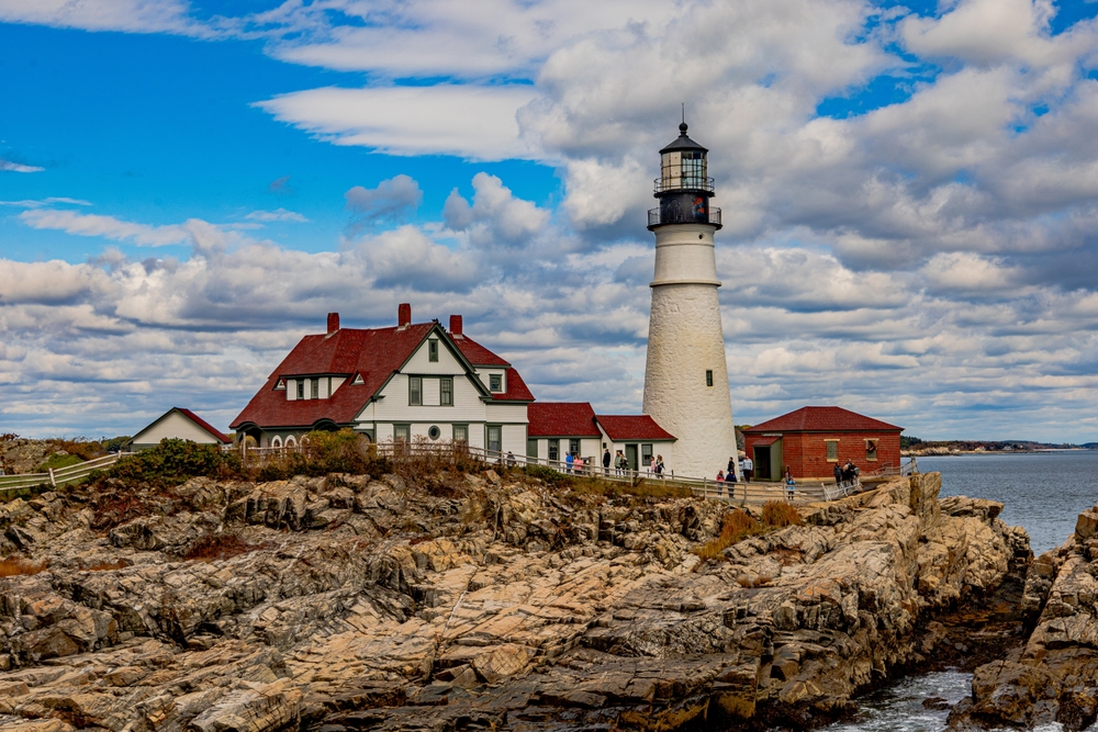 10 Lighthouse Museums and Light Stations in the U.S. With Big Views